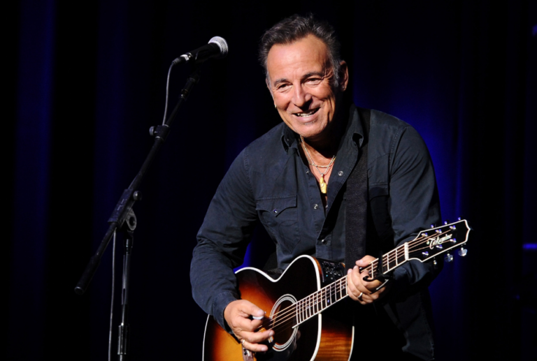 Bruce Springsteen Bio: The Garden State's Working Class Hero